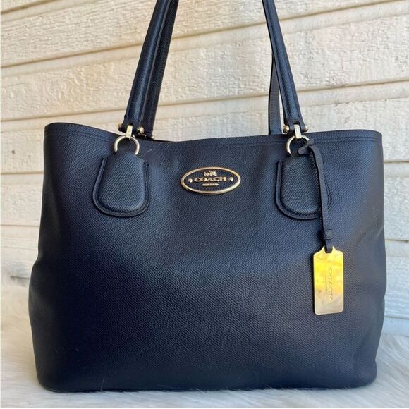Coach | Bags | Coach Navy Blue Leather Edie Madison Shoulder Tote ...